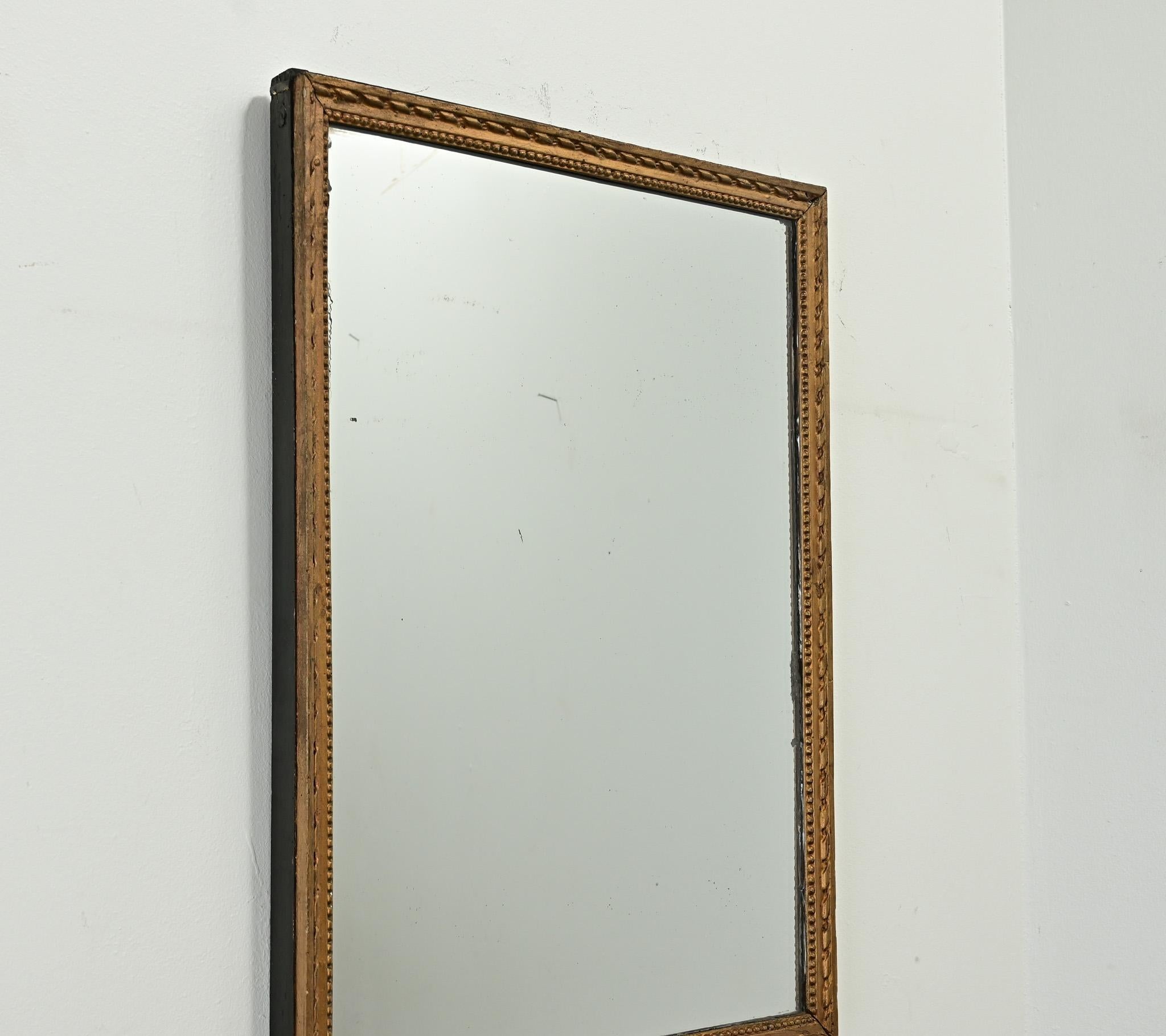 French Symmetrical Painted Mirror For Sale at 1stDibs