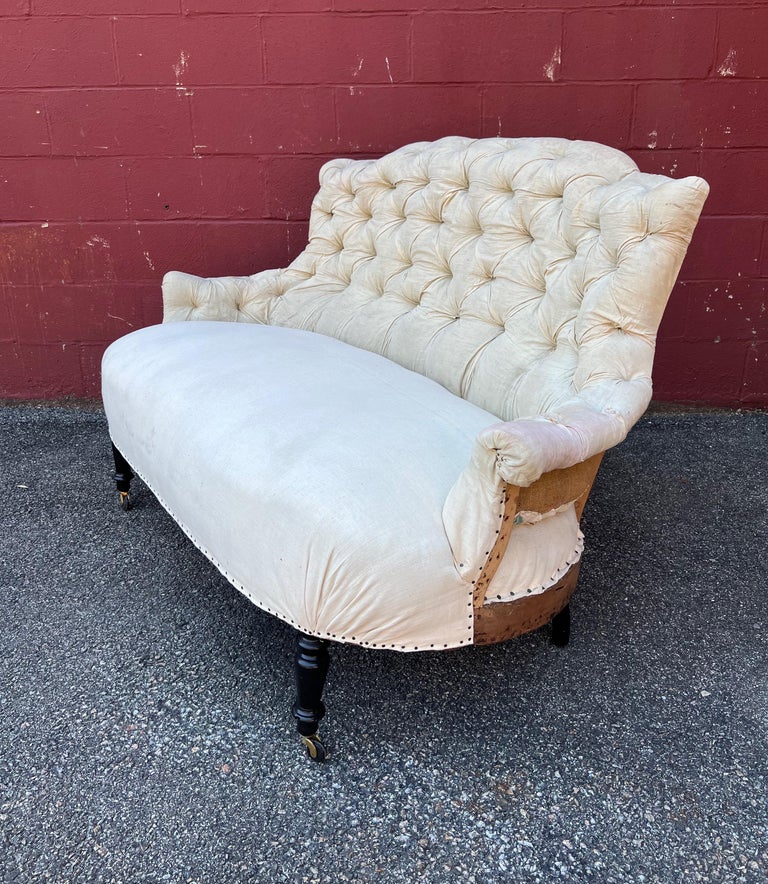 French Tufted Napoleon III Settee For Sale at 1stDibs