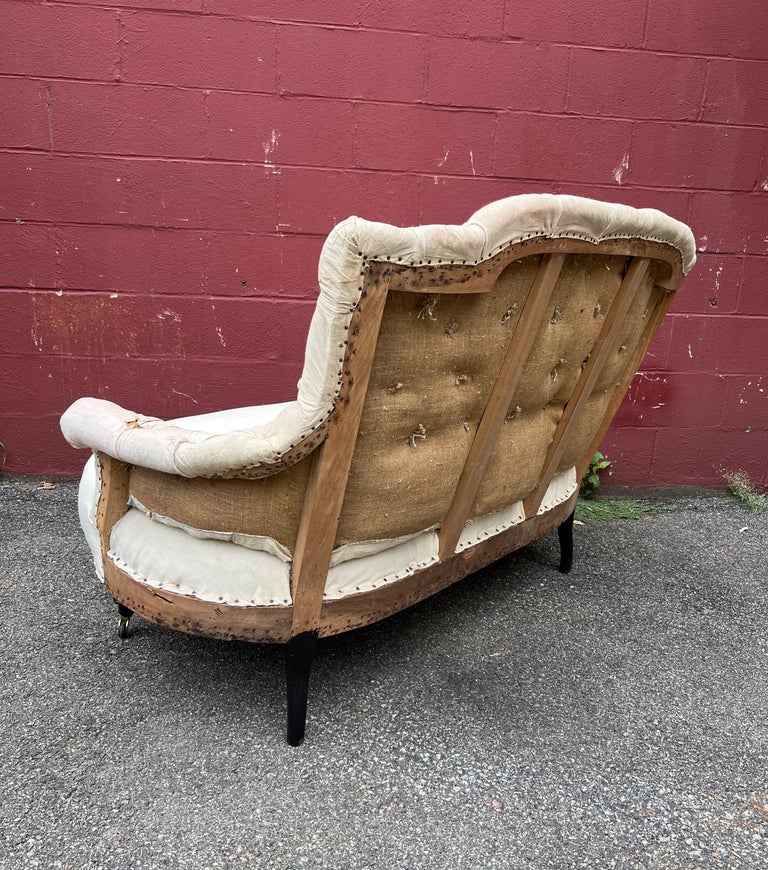 French Tufted Napoleon III Settee For Sale at 1stDibs