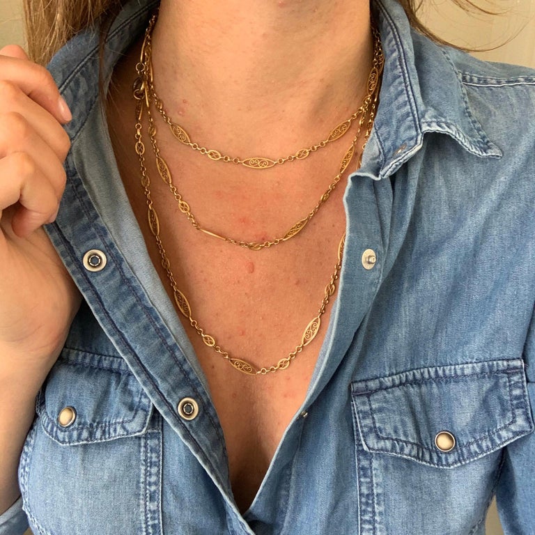 French Victorian Yellow Gold Long Guard Chain Necklace For Sale at 1stDibs