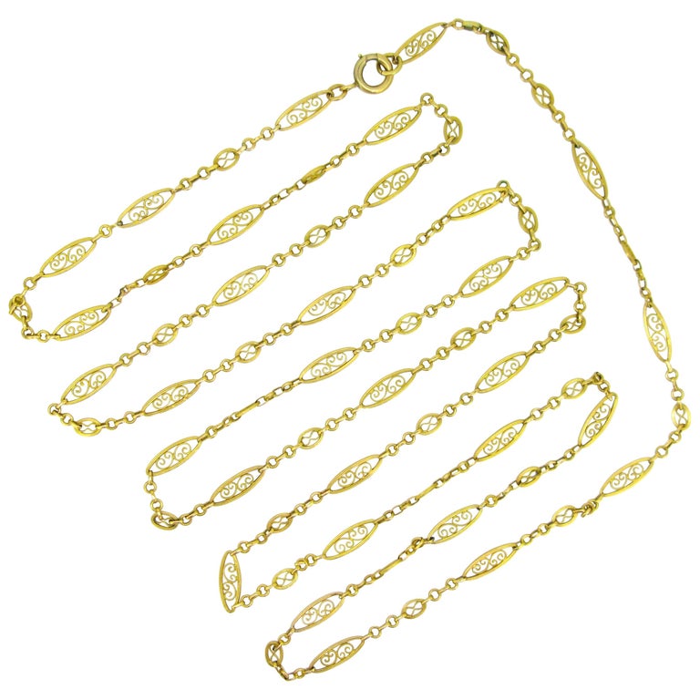 French Victorian Yellow Gold Long Guard Chain Necklace For Sale at 1stDibs