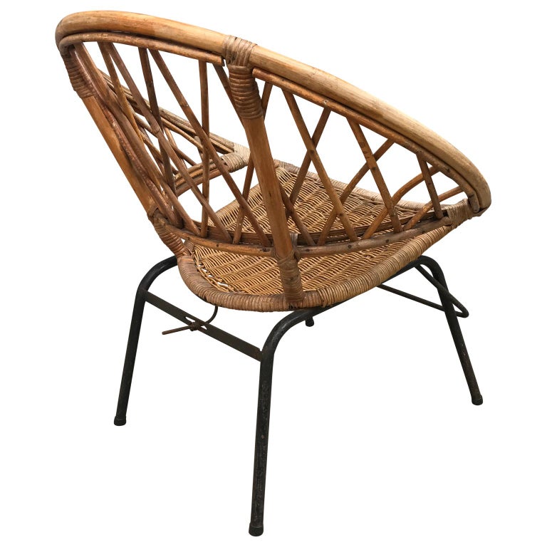 French Vintage Wicker Loop Chair For Sale at 1stDibs