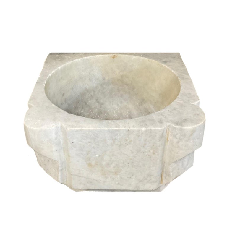 French White Marble Sink For Sale at 1stDibs