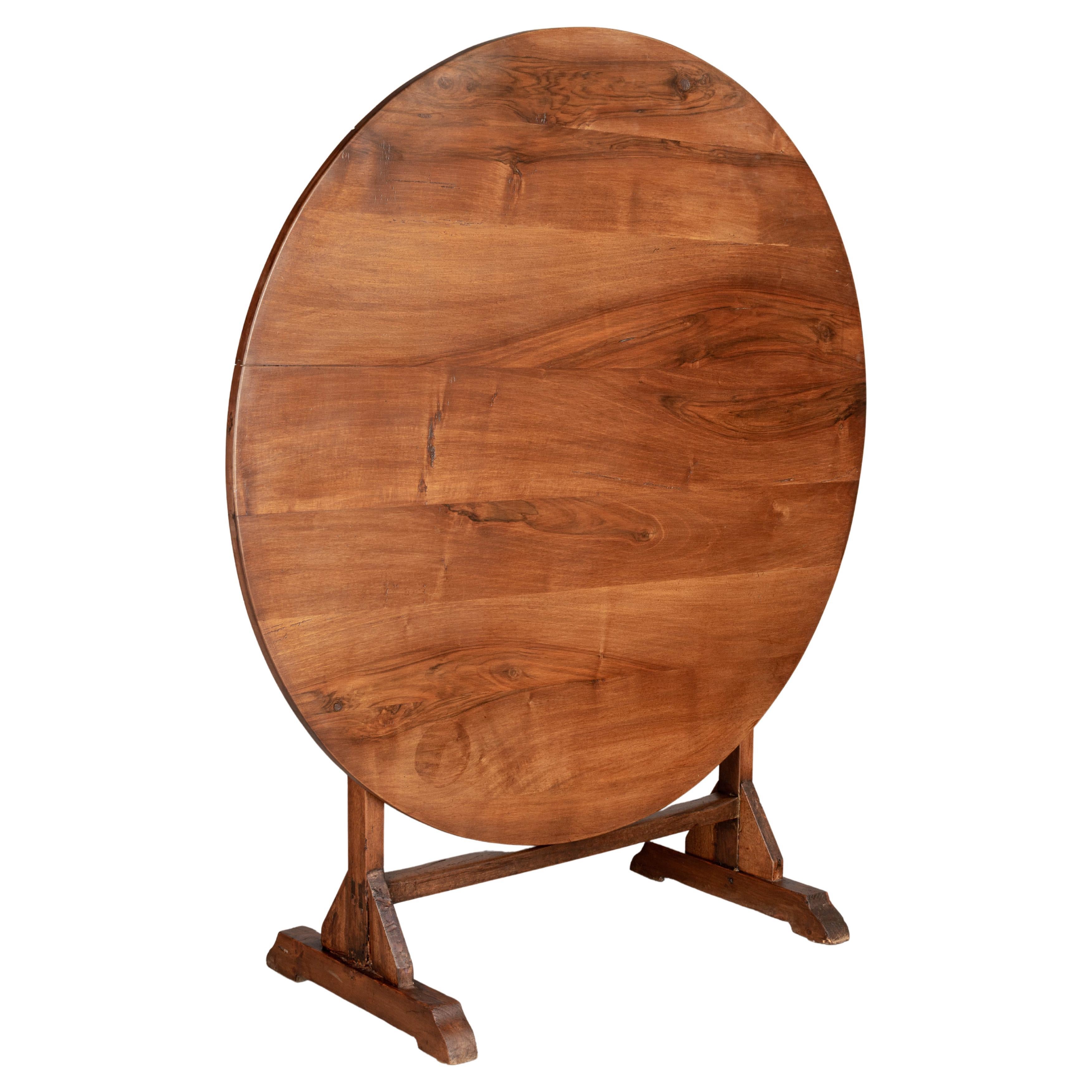 Rustic Sun-Bleached Early Oval-Shape Tilt-Top Table For Sale at 1stDibs