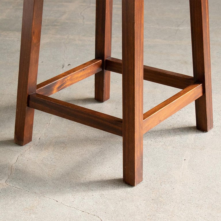 French Wood Scalloped Stool For Sale at 1stDibs