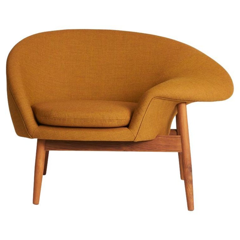 Fried Egg Right Lounge Chair Dark Ochre by Warm Nordic For Sale at 1stDibs