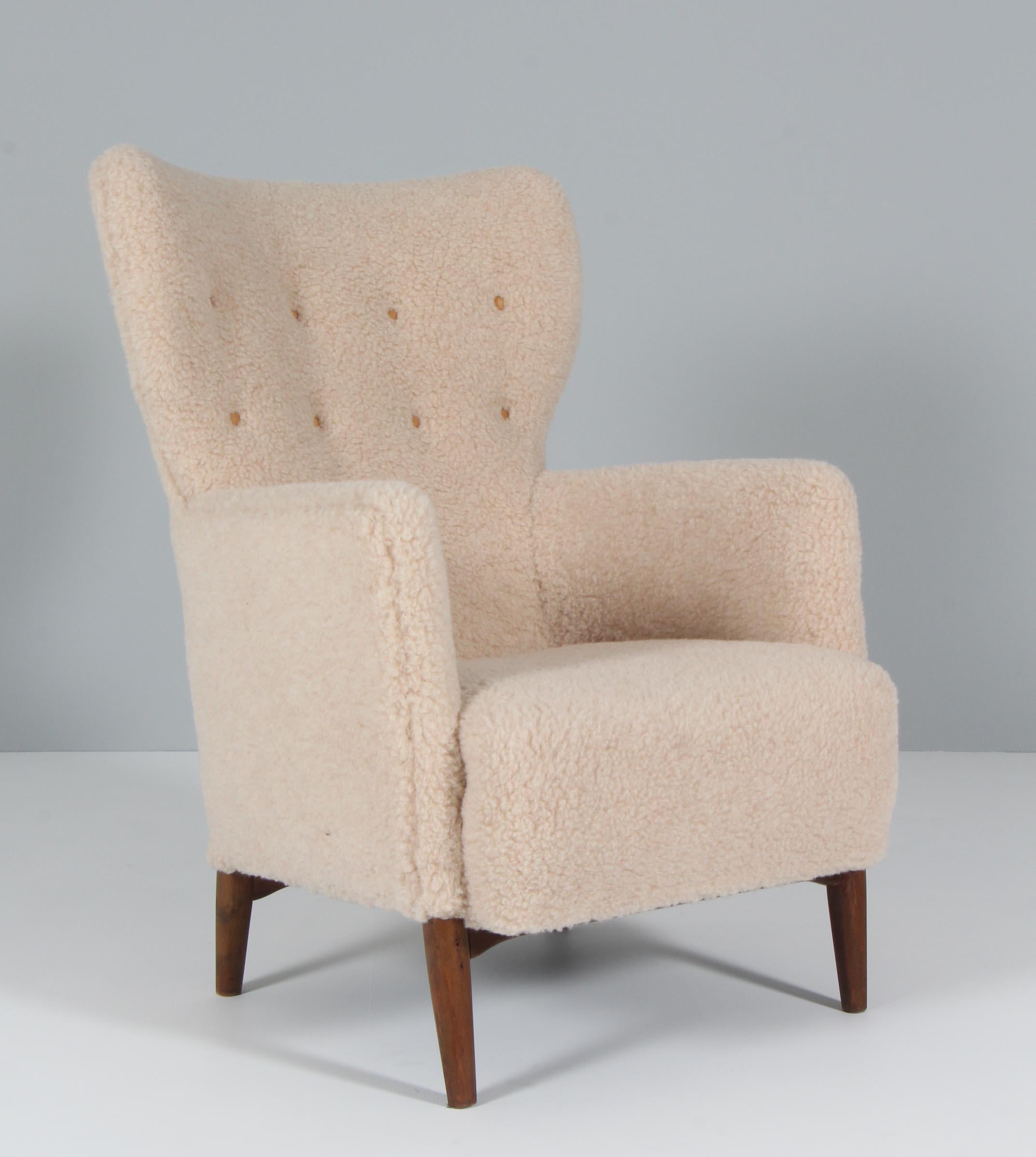 1942 Fritz Hansen Lounge Chair Model #1672 at 1stDibs