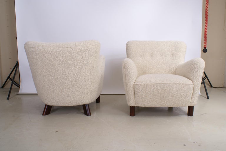 Fritz Hansen Pair of Easy Chairs, Model 1669 For Sale at 1stDibs