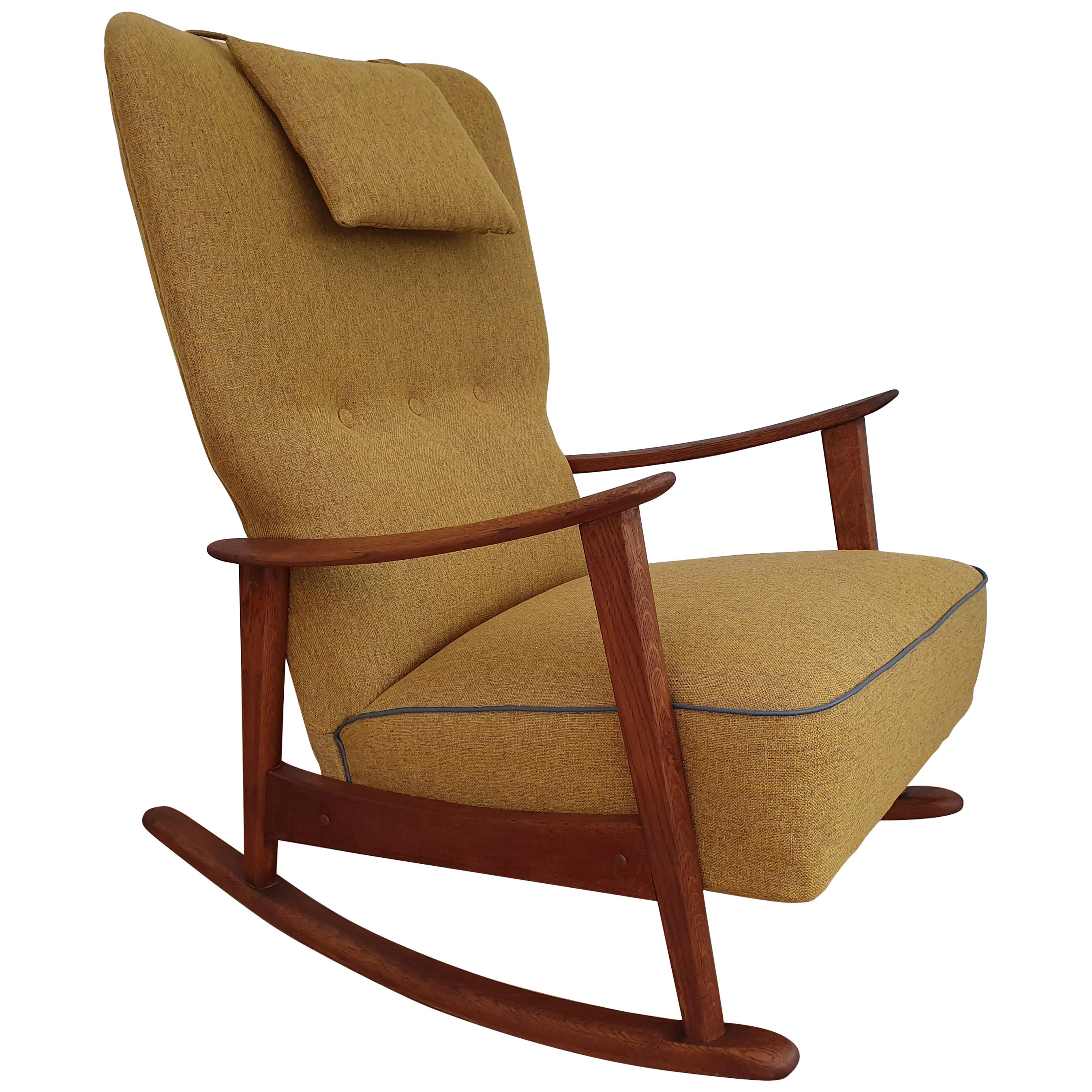 1950s Rocking Chairs - 121 For Sale at 1stdibs