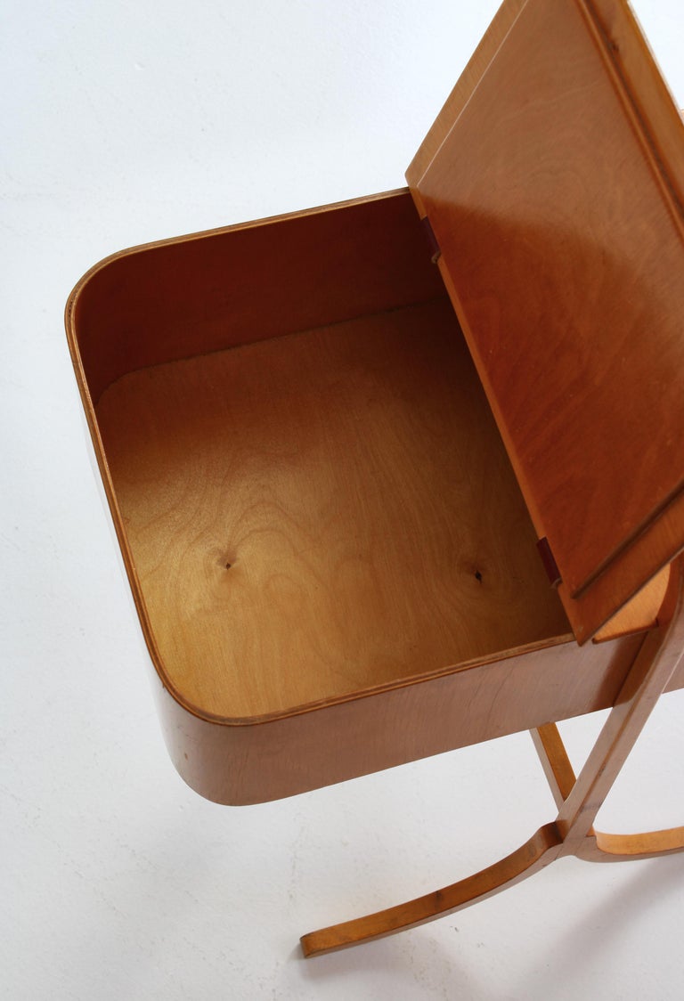 Fritz Hansen Sewing Box in Beechwood and Leather by Søren Hansen ...