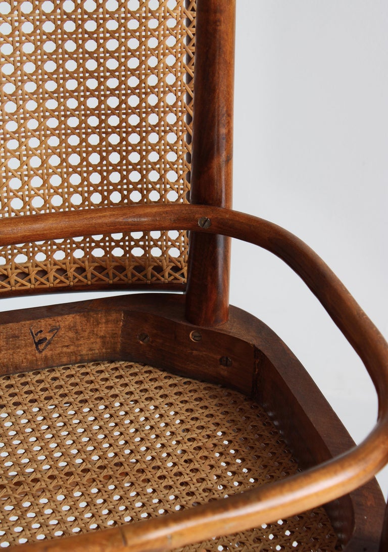 Fritz Hansen Thonet 811 Chair by Josef Hoffmann in Bentwood and Cane, 1930s For Sale at 1stDibs