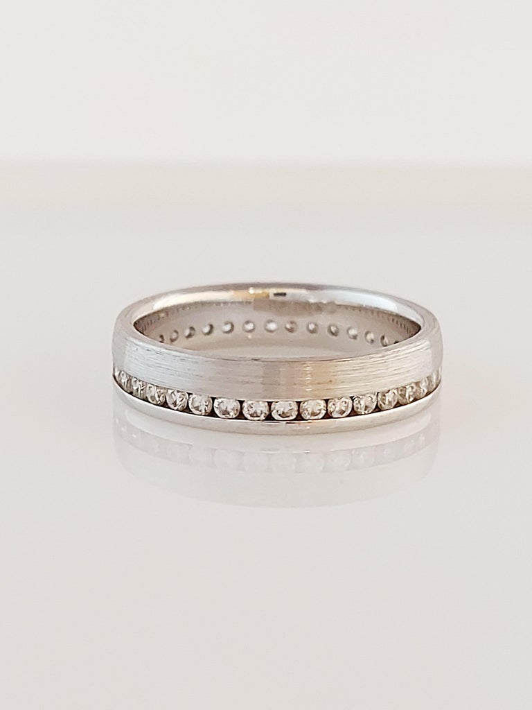 Full Set Diamond Band Ring For Sale at 1stDibs