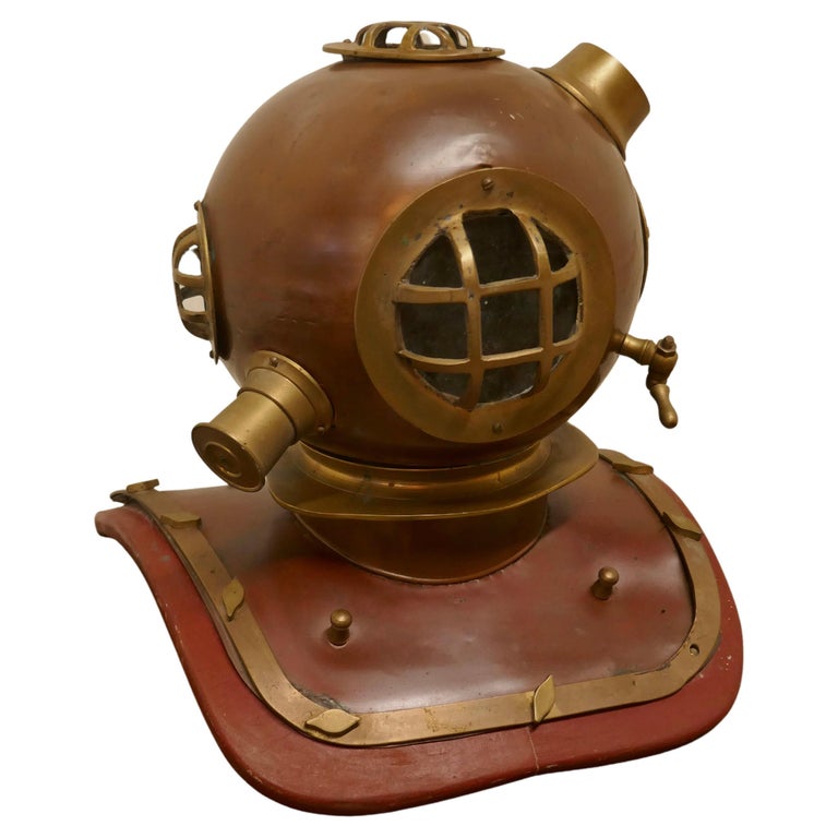 Full Size 1950s Model Divers Helmet, Shop Display Piece For Sale at 1stDibs