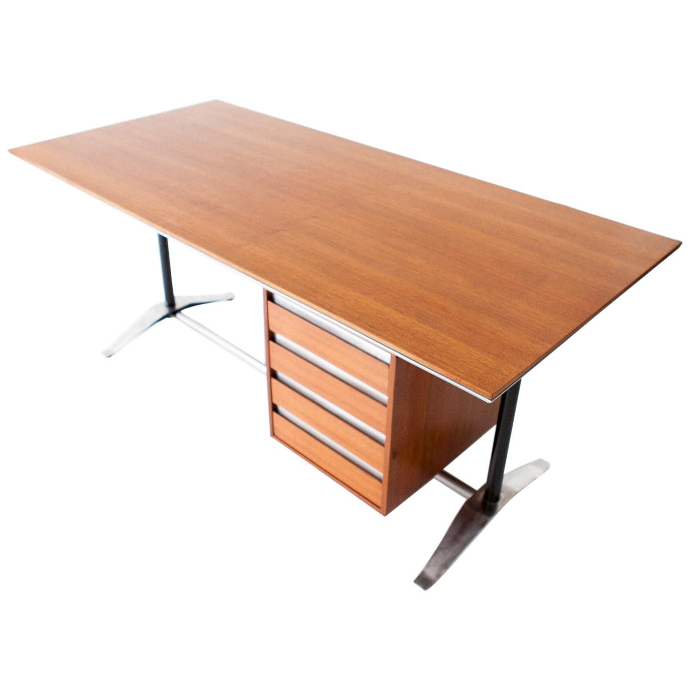 Rare 1950s Modular Tanker Desk with Return by Cole Steel at 1stDibs