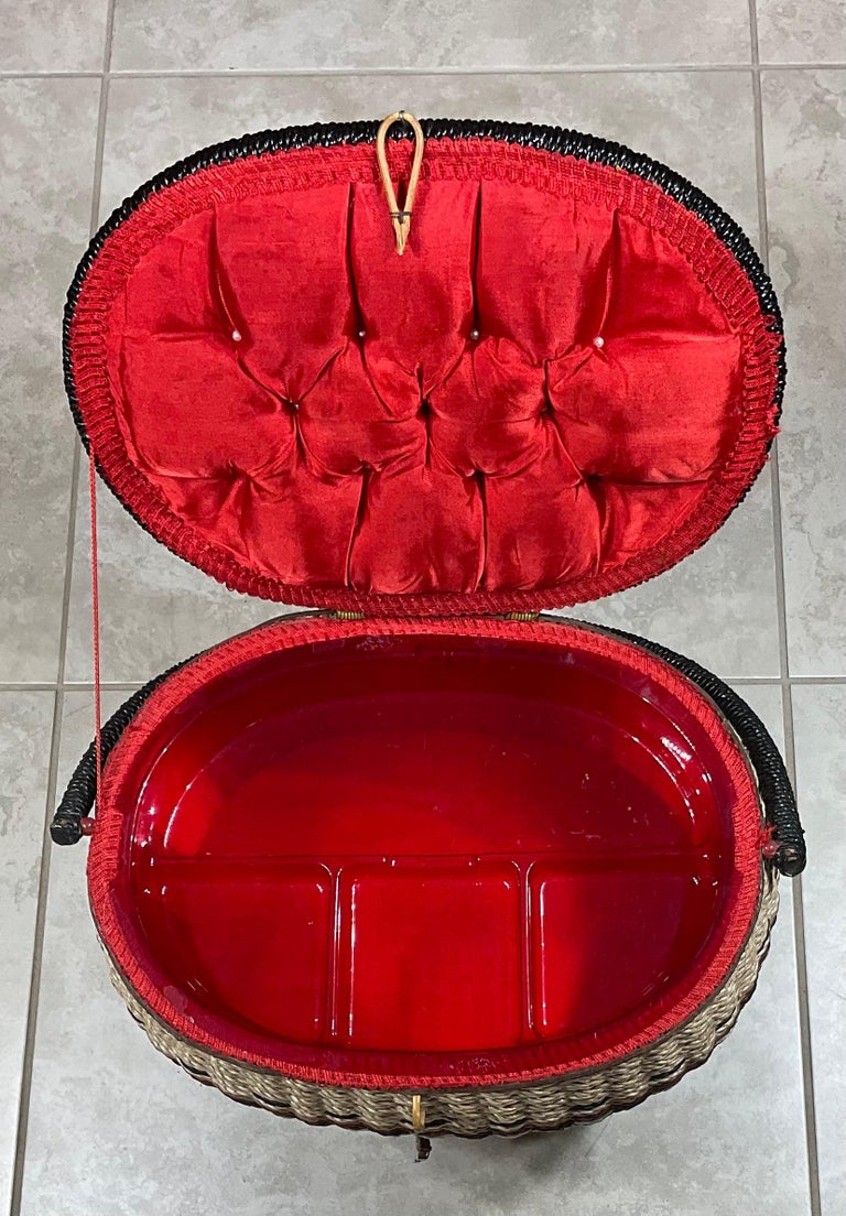 Funky Vintage Sewing Basket, Mid-Century Design For Sale at 1stDibs