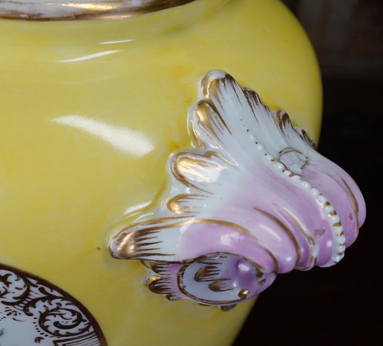 Furstenberg Vase with Fine Figure Painting, circa 1780 For Sale at 1stDibs