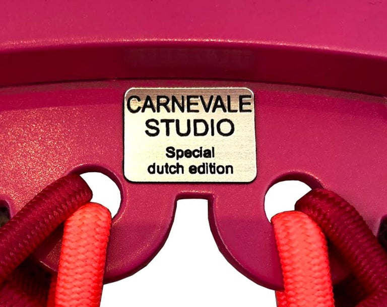 Fuschia Stretch Stool For Sale at 1stDibs