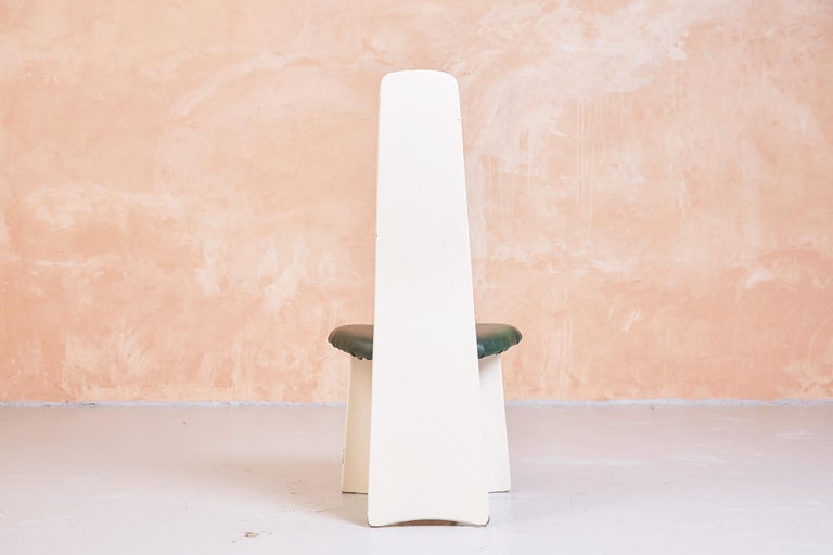 G Plan New Seasons Table and Chairs in White Ash, 1980s For Sale at 1stDibs