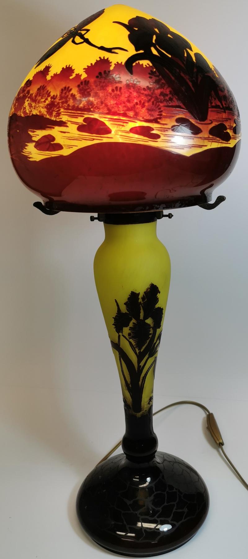 Galle Style Table Lamp For Sale at 1stDibs