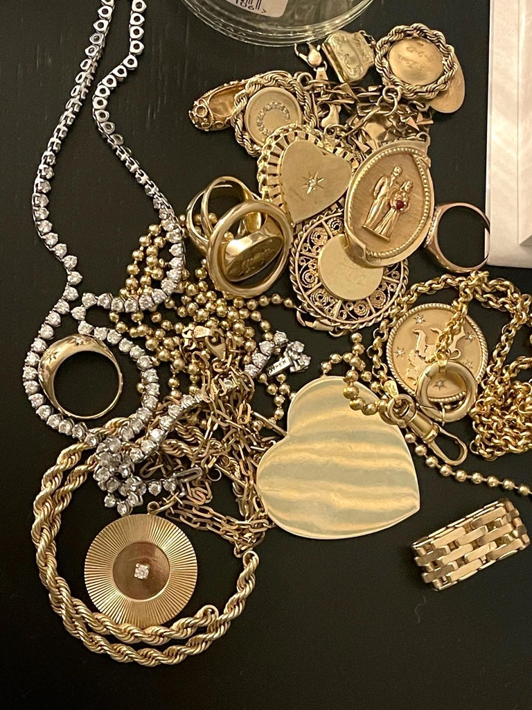 Garland Collection Statement Solid Gold Heart Charm Pendant For Sale at ...