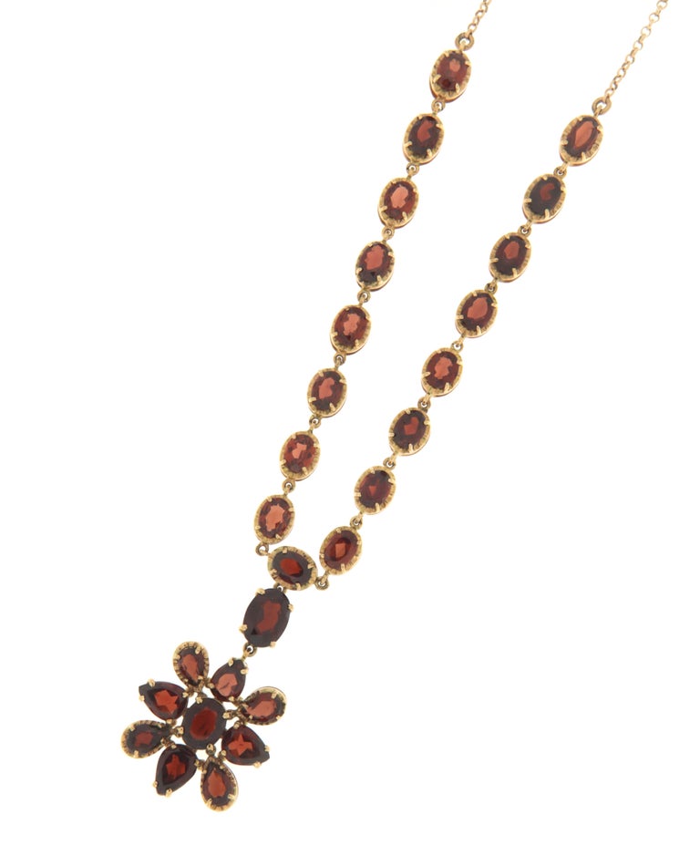 Garnet 14 Karat Yellow Gold Pendant Necklace For Sale at 1stDibs
