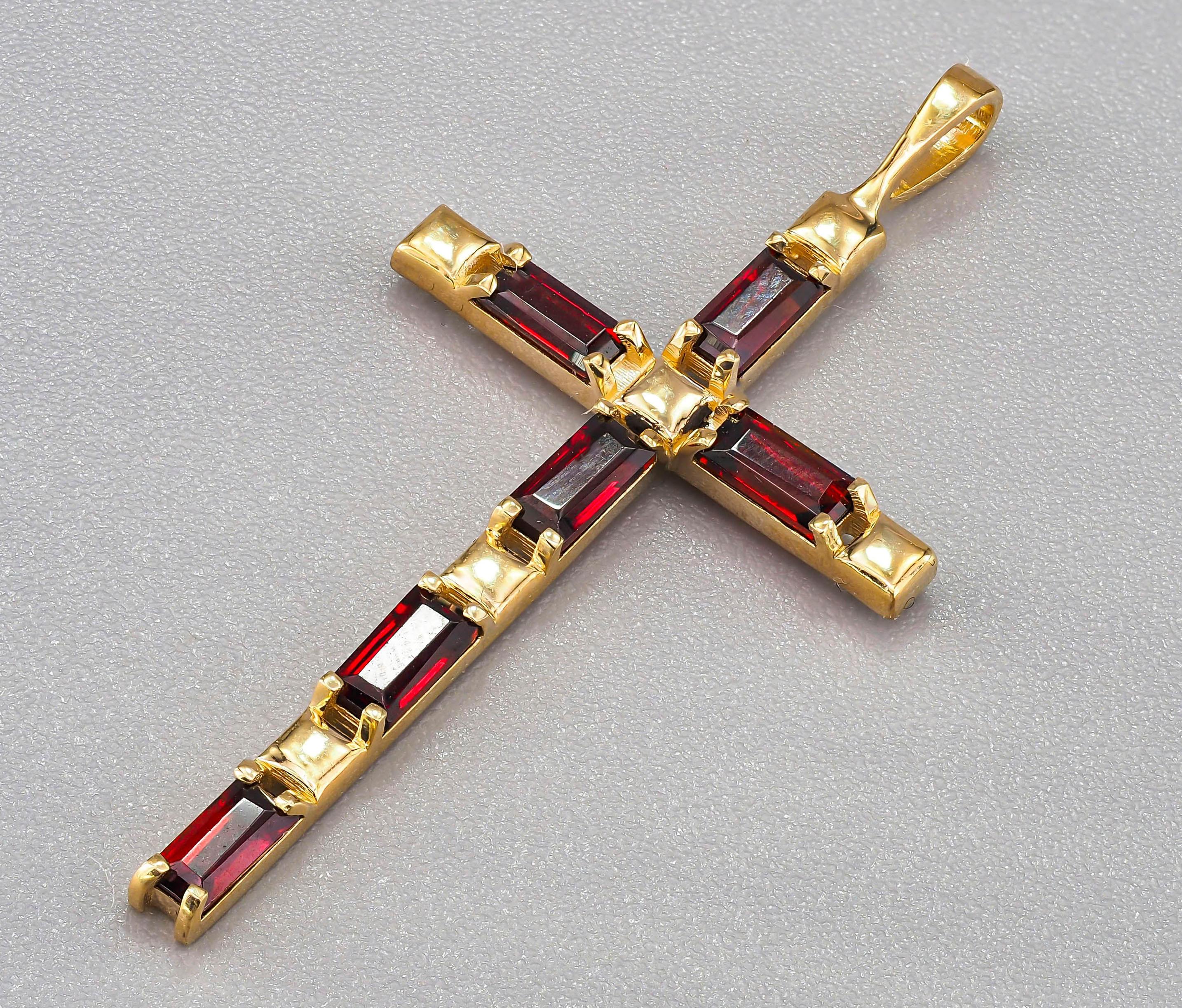 Garnet Cross Pendant in 14k Gold, Baguette Garnet Cross For Sale at 1stDibs