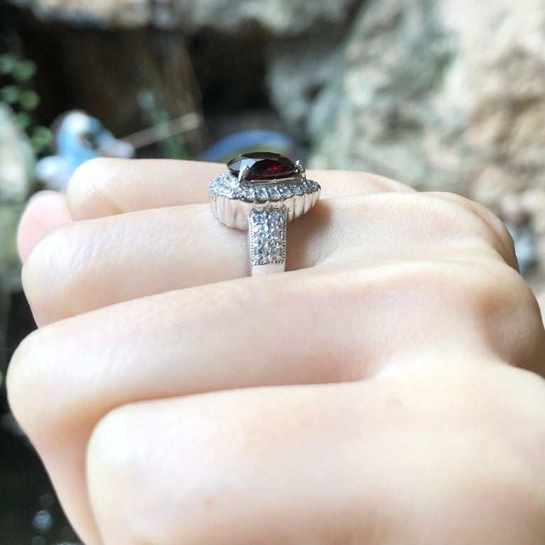Garnet with Cubic Zirconia Ring set in Silver Settings For Sale at 1stDibs