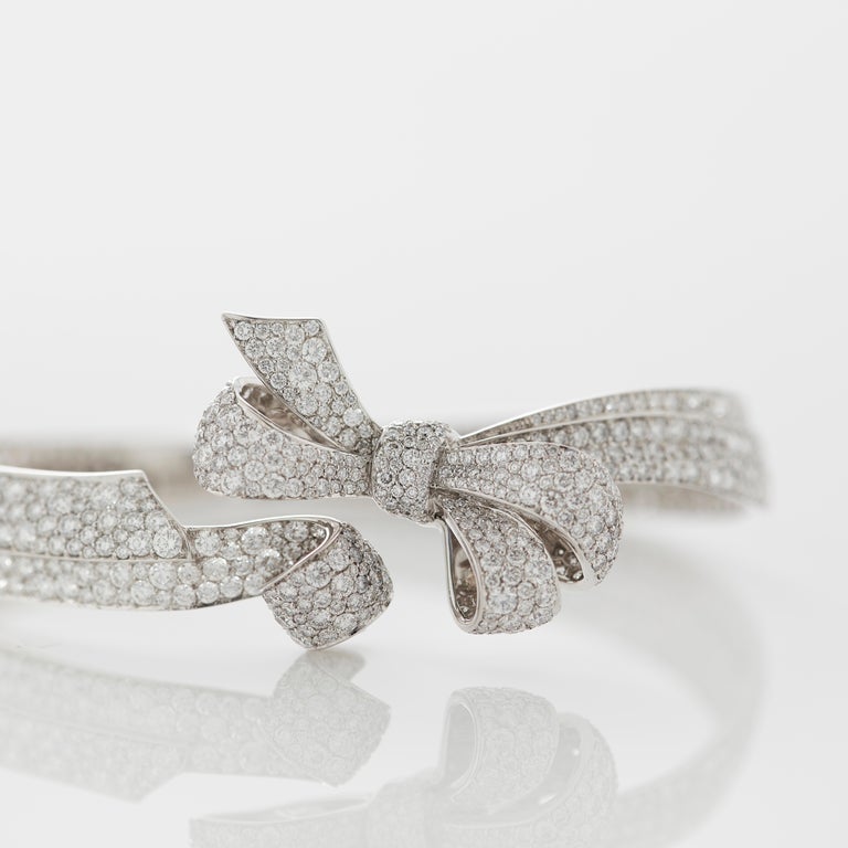 Garrard 'Bow' 18 Karat White Gold White Diamond Bangle Cuff For Sale at ...
