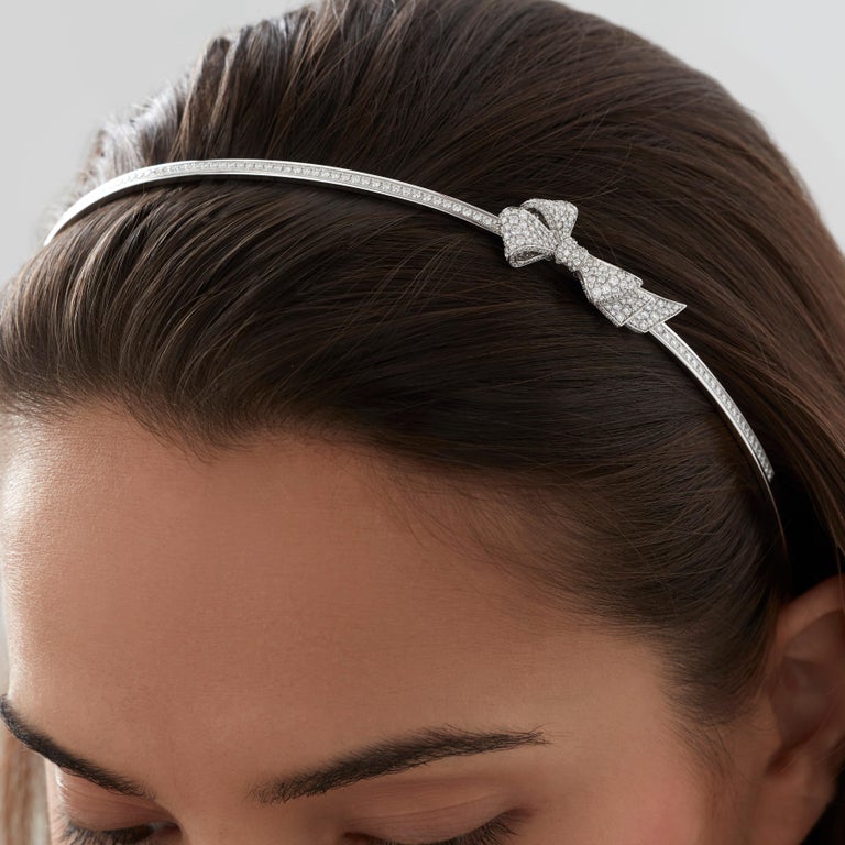 Garrard 'Bow' 18 Karat White Gold White Diamond Headband For Sale at ...