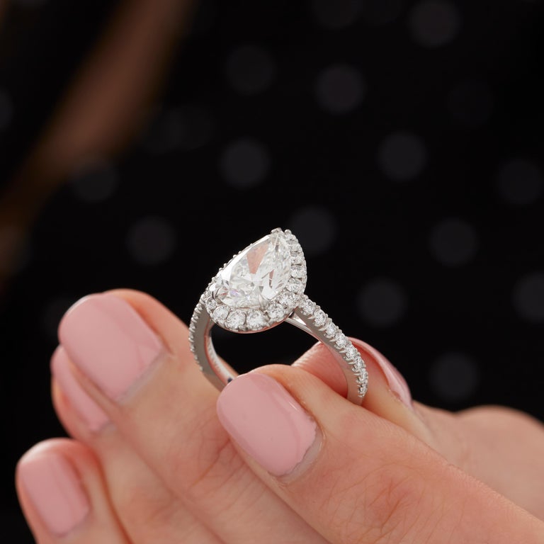 Garrard 'Evermore' Platinum GIA Certified 3.01ct Pearshape White ...