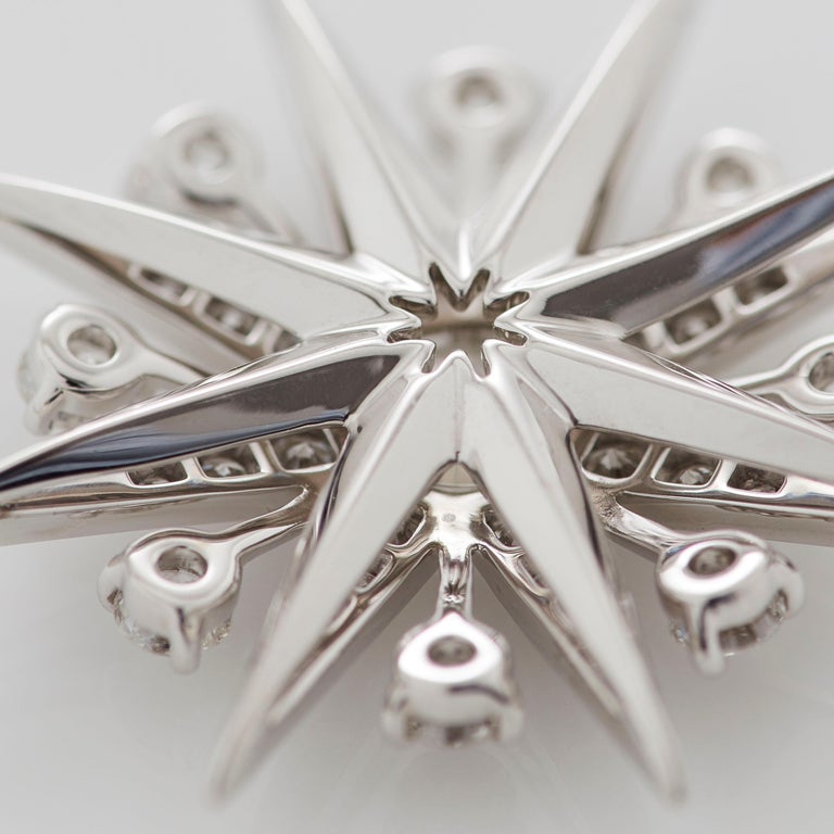 Garrard 'Muse' 18 Karat White Gold White Diamond Starlight Pendant at ...