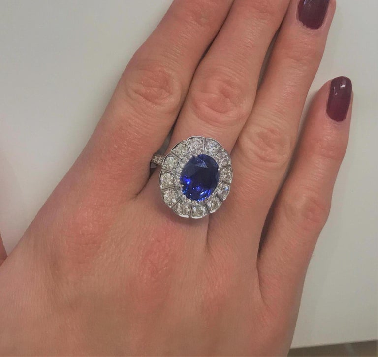 Garrard Platinum GRS 6.01 Carat Vivid Blue Oval Unheated Sapphire ...
