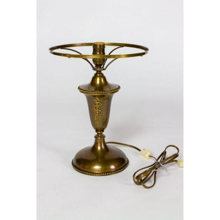 Gas Table Lamp with Pansy Glass Shade For Sale at 1stDibs