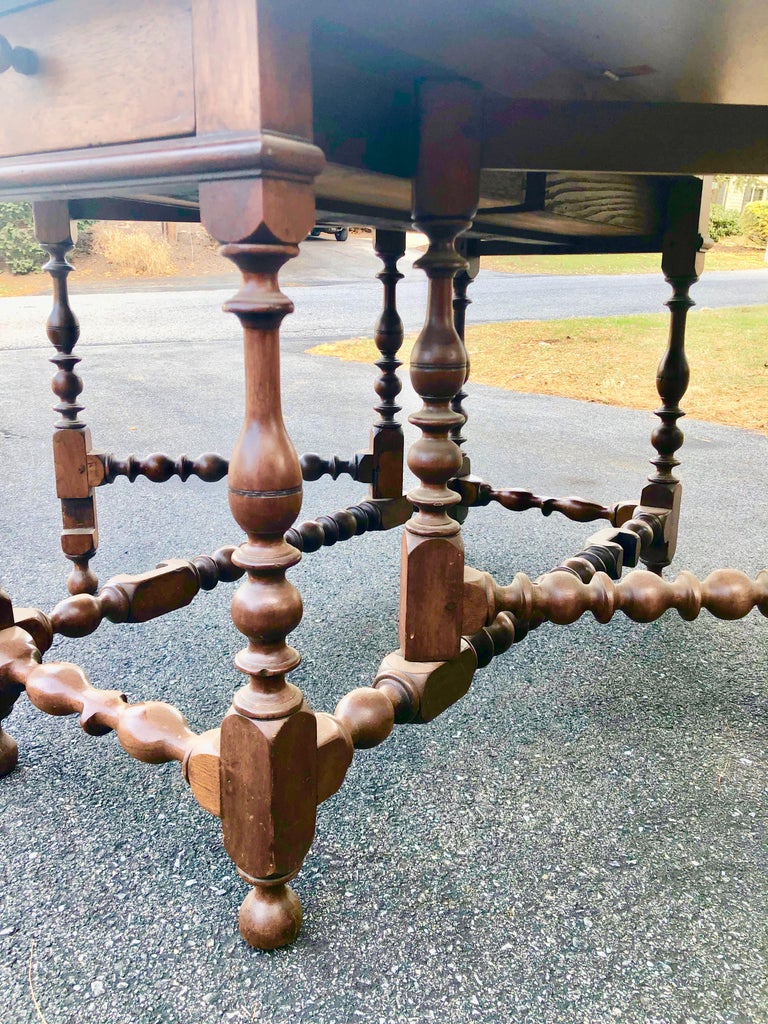 Gateleg Table Walnut William an Mary Ring an Vase Turning Philadelphia ...