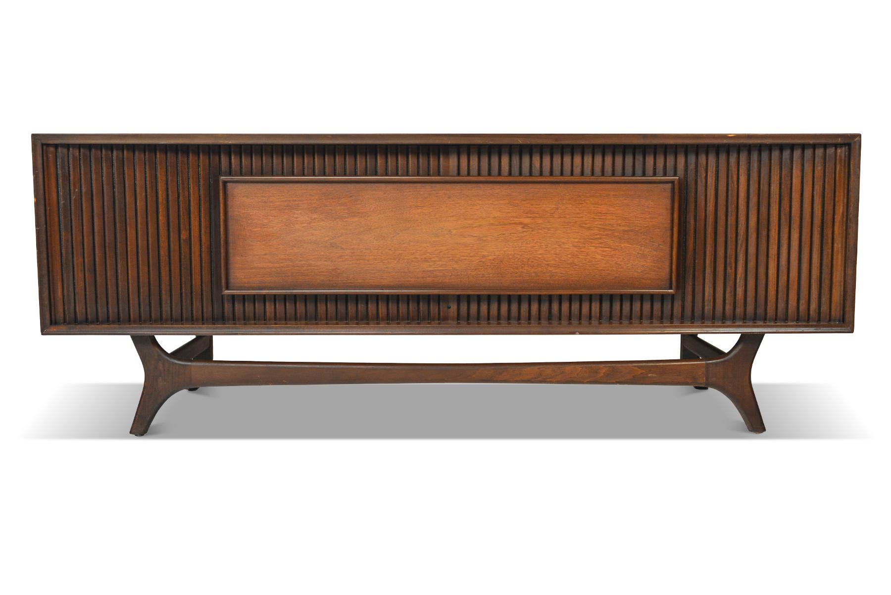 Ge Model C443k Walnut Stereo Console For Sale at 1stDibs | ge stereo ...