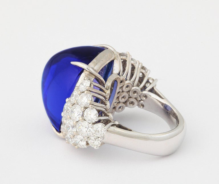 Gem Quality Sugarloaf Cut Tanzanite and Diamond Ring For Sale at 1stDibs