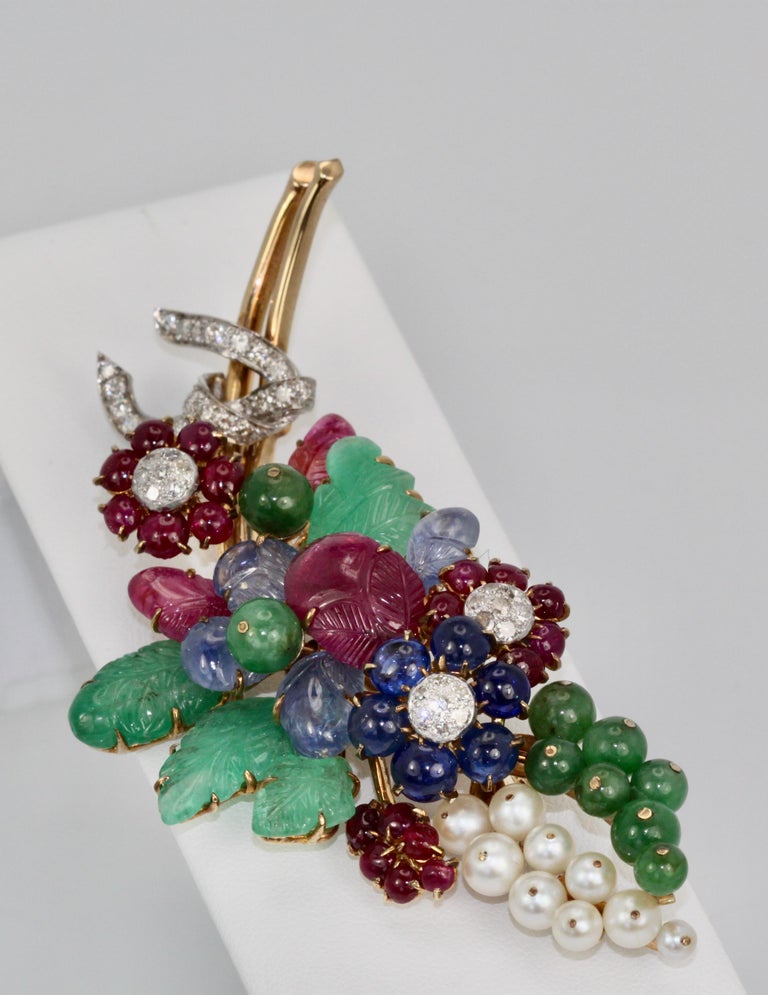 Gem Set Diamond Brooch w/Certificate 18k For Sale at 1stDibs