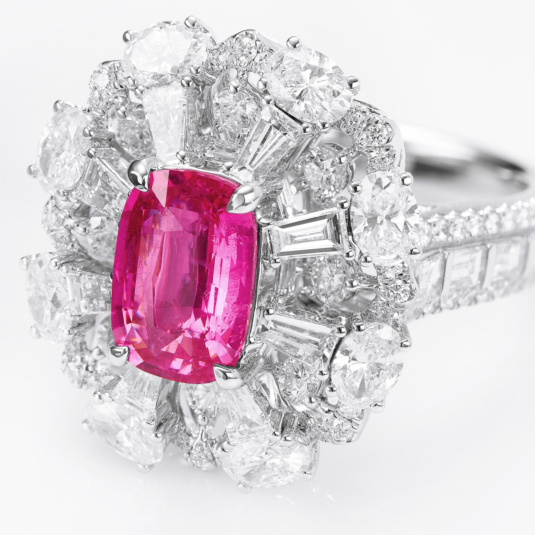 GEMCOOK JEWELLERY 2ct Super Hot Pink Mahenge Spinel Ring For Sale at ...