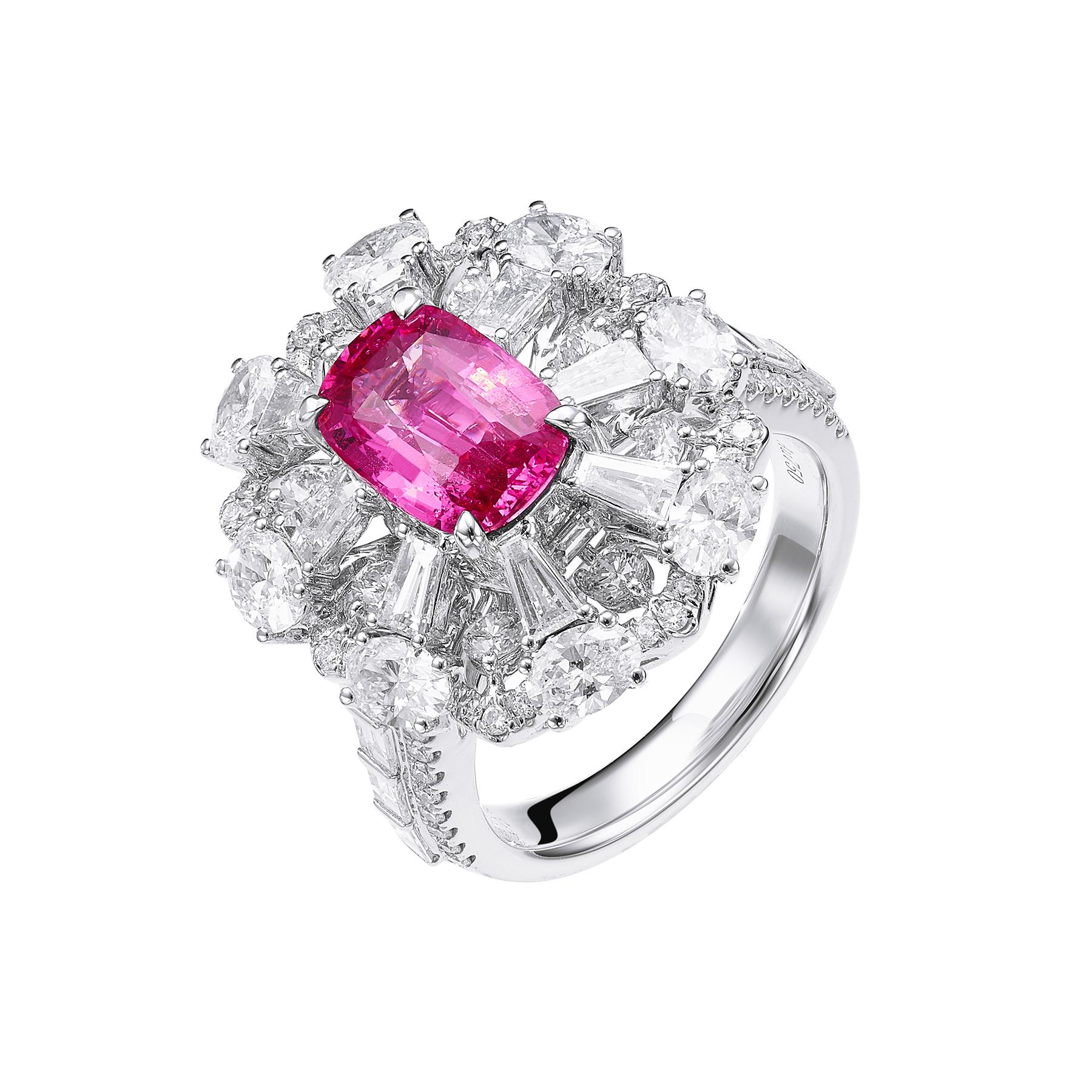 GEMCOOK JEWELLERY 2ct Super Hot Pink Mahenge Spinel Ring For Sale at ...