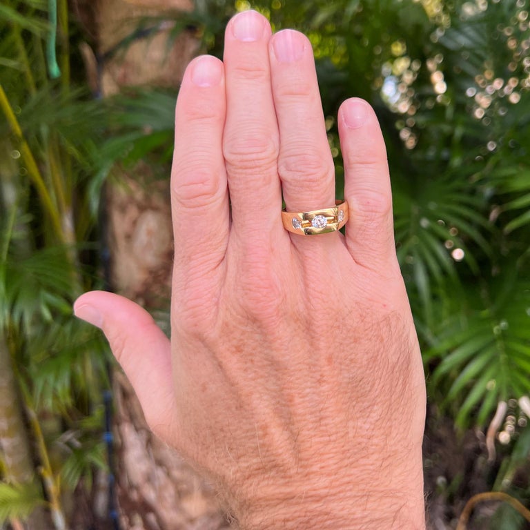 Gents Three Round Brilliant Cut Diamond Wedding Anniversary 18KYG Band ...