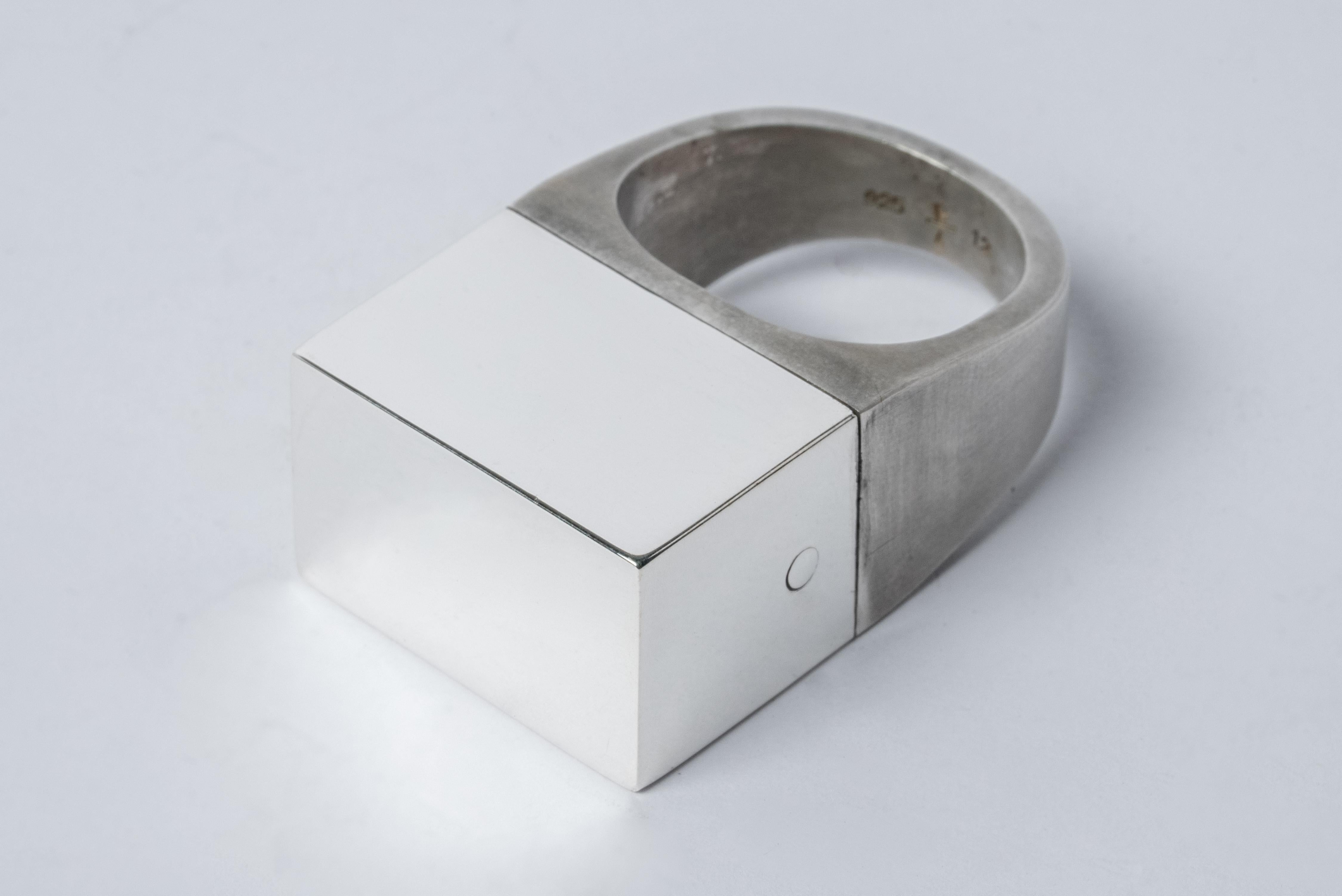 Customizable Geo Ring (Cube, DA+PA) For Sale at 1stDibs