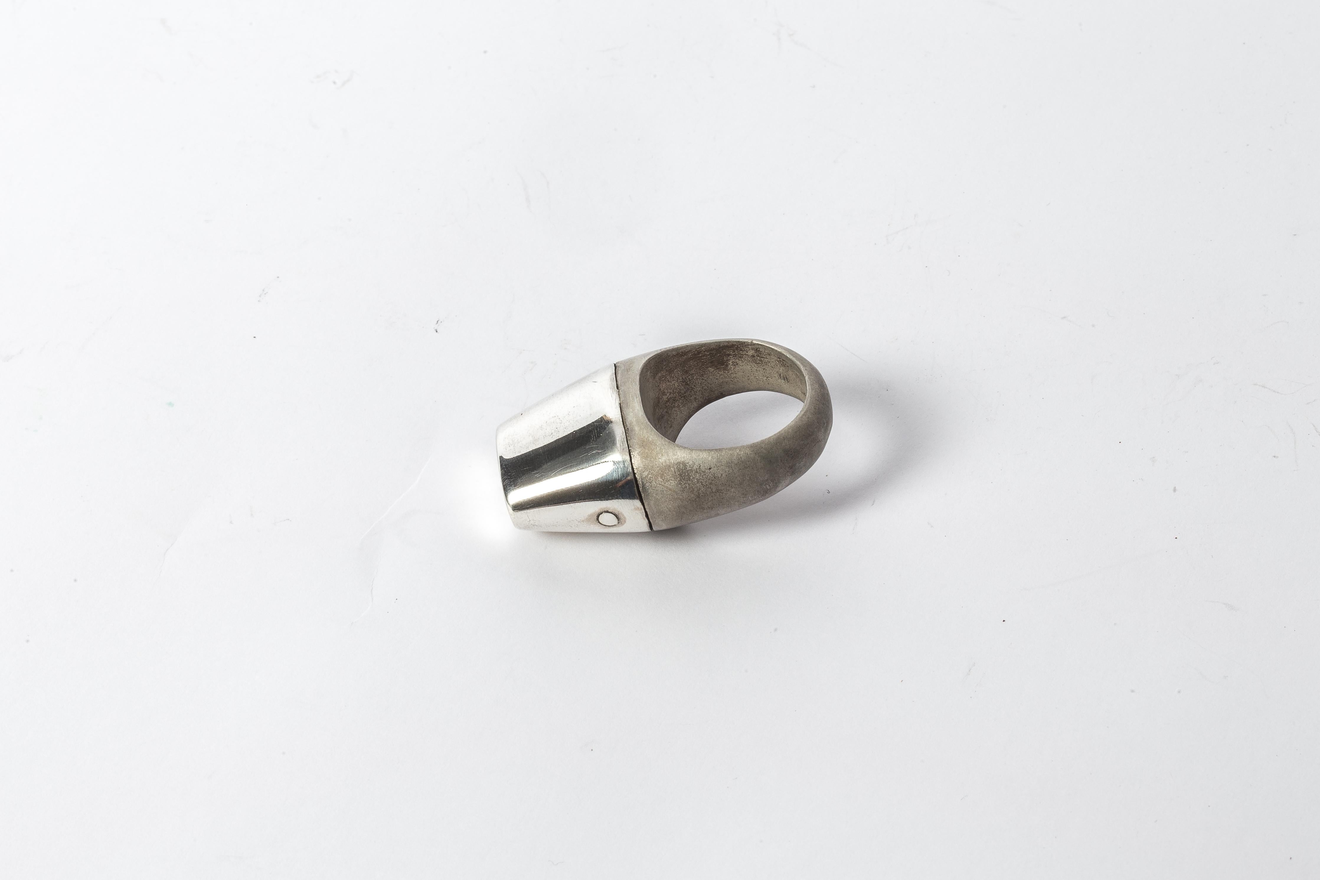 Customizable Geo Ring (Elipse INVERT, DA+PA) For Sale at 1stDibs