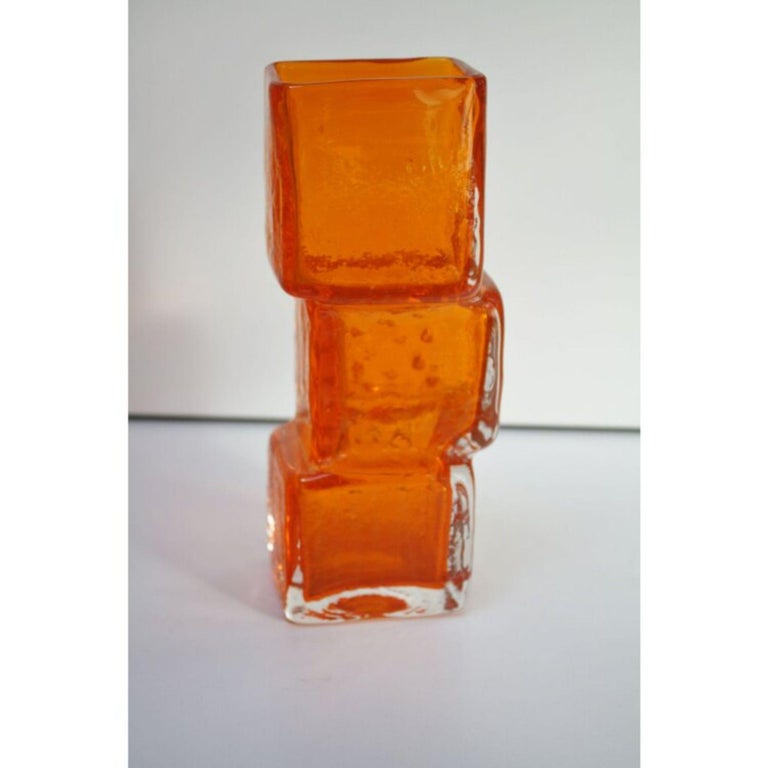 Geoffrey Baxter Mid-Century Art Glass Vase for Whitefriars For Sale at ...