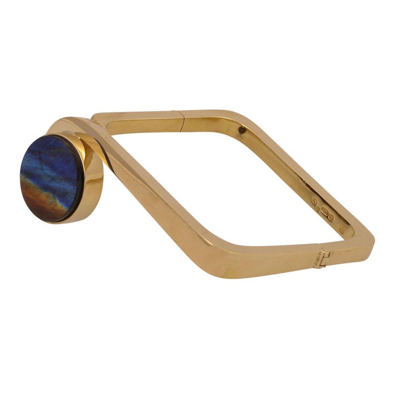 Geometric bangle with hawk eye For Sale at 1stDibs