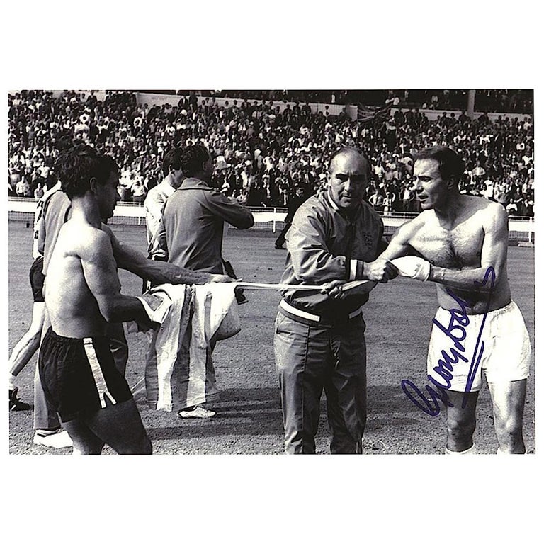 George Cohen Signed 1966 World Cup Photograph Black and White For Sale ...