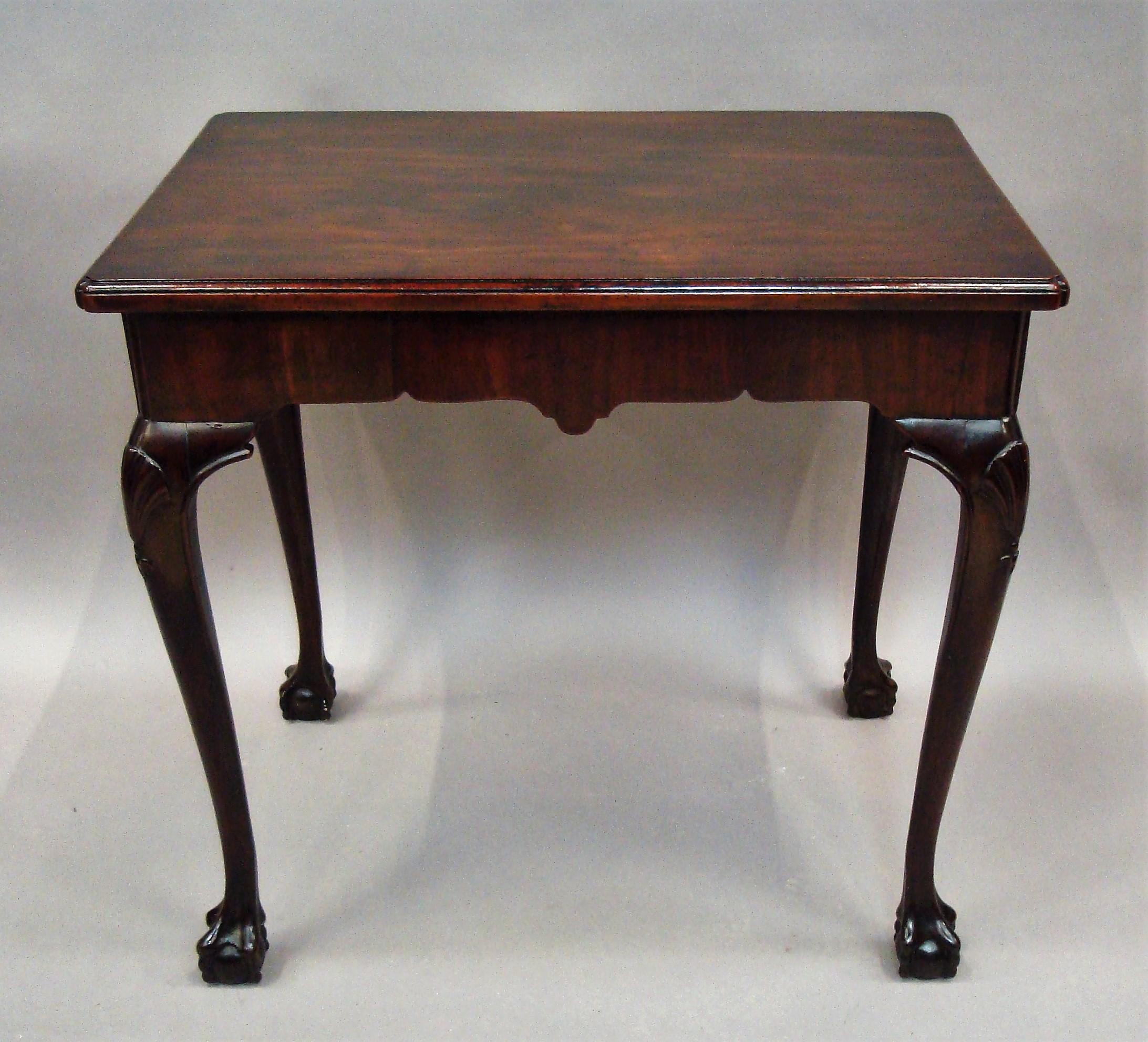 George II Mahogany Irish Silver Table or Centre Table For Sale at 1stDibs