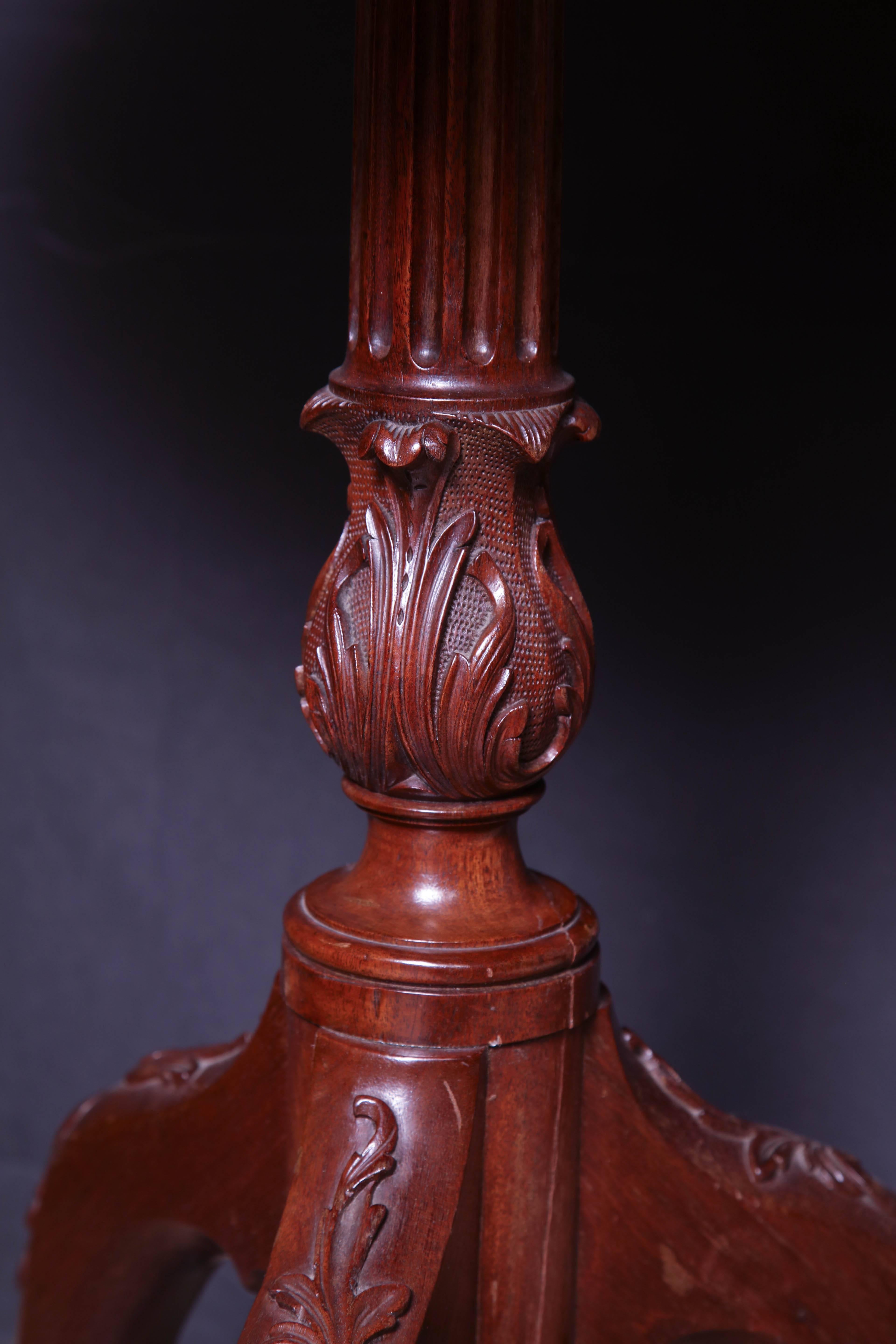 George II Pie Crust Table at 1stDibs | piecrust table