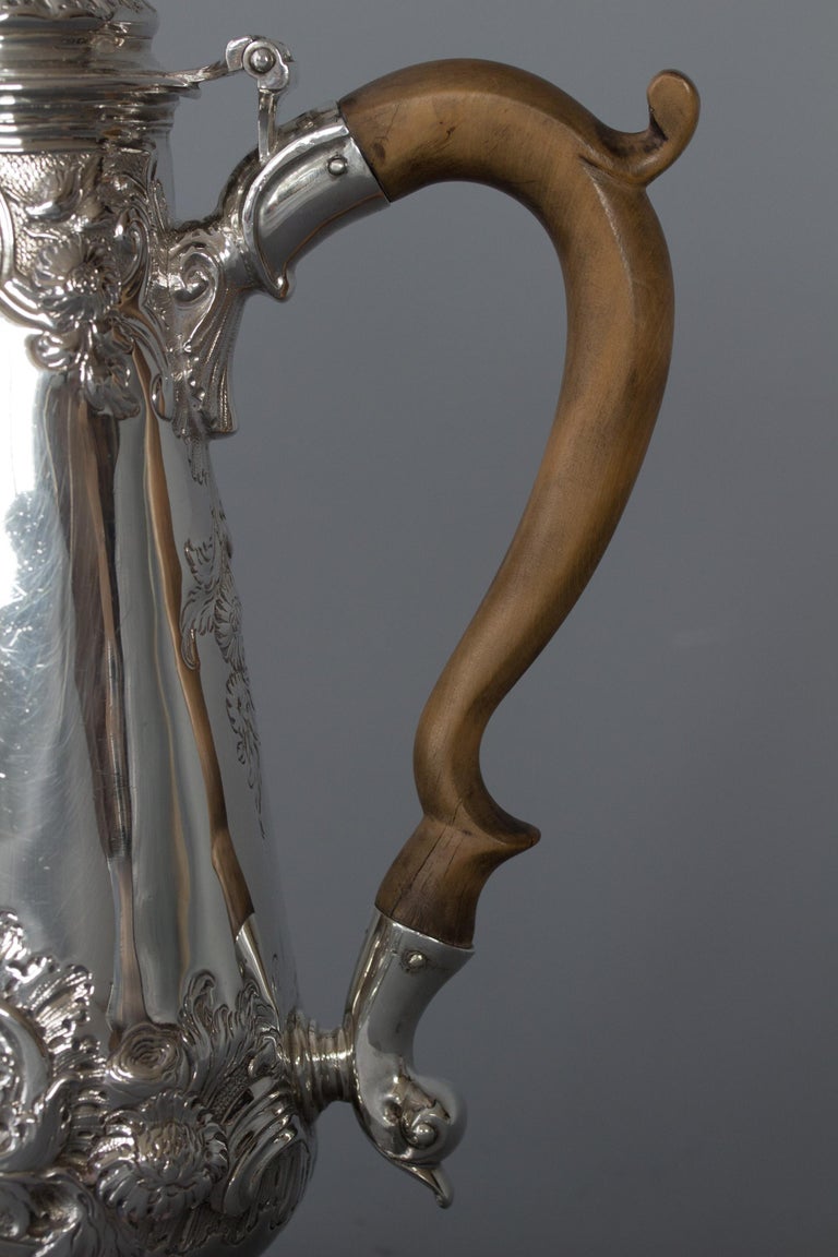 George II Silver Coffee Pot, London 1752 by Samuel Courtauld For Sale ...