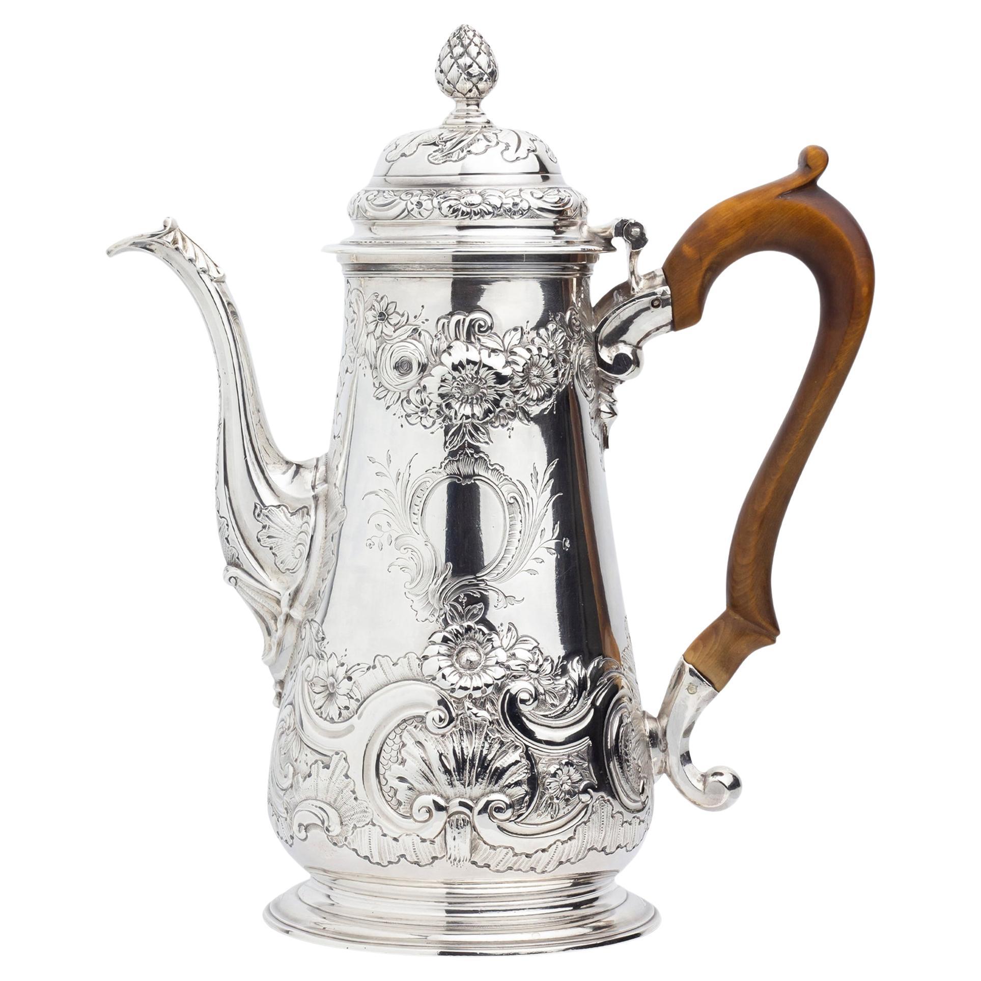 George II Sterling Silver Coffee Pot with Timber Handle For Sale at 1stDibs