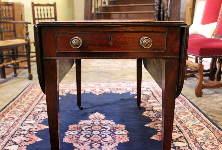 George III, Circa 1770, Pembroke Table For Sale at 1stDibs